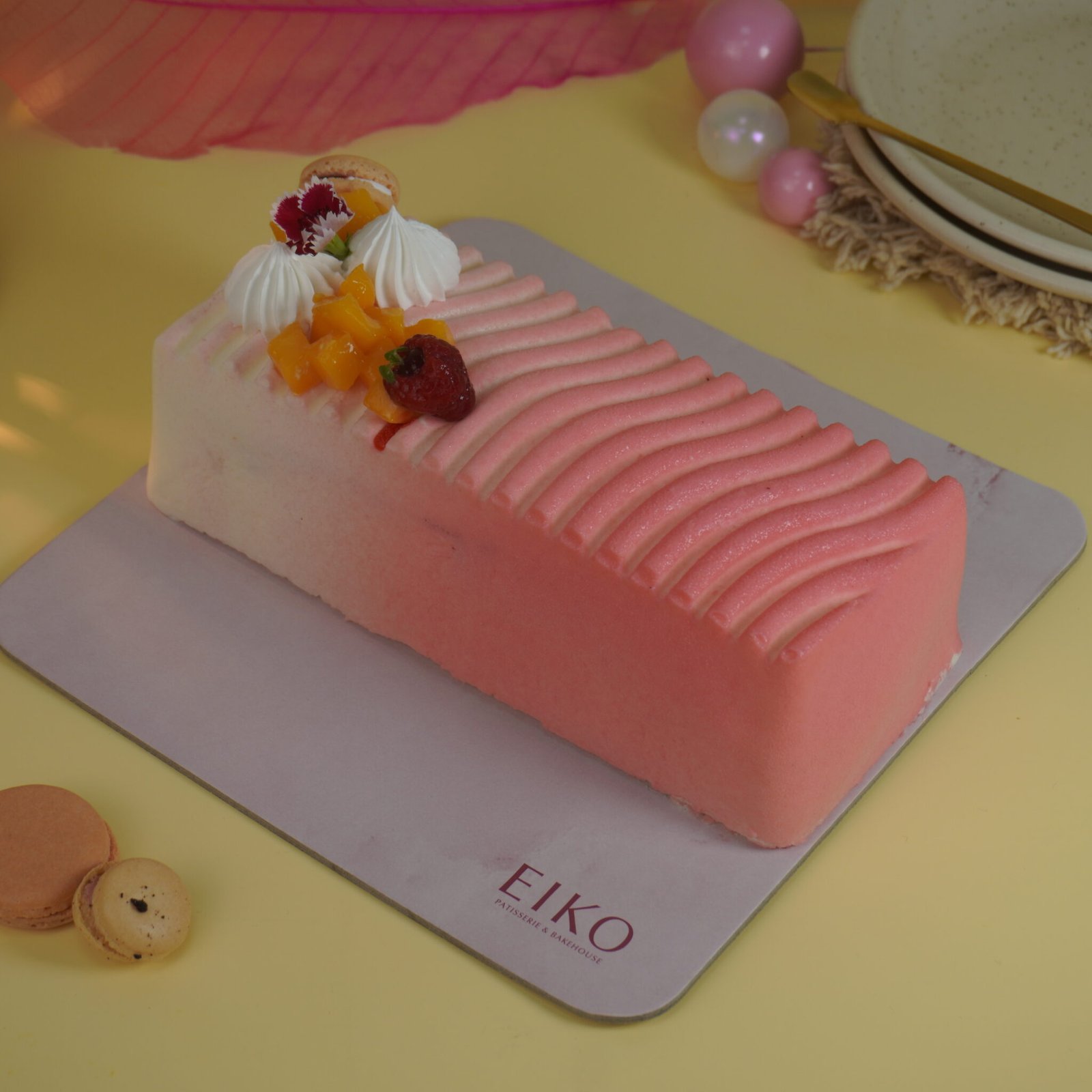 Chocolate Cherry Entremet (1Kg) – eiko patisserie